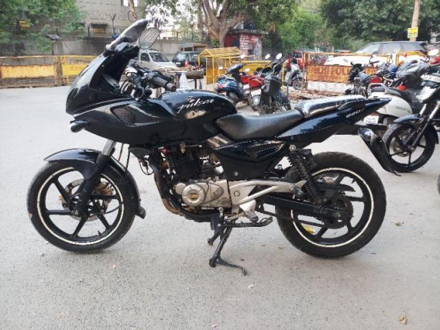 2240 Used Bajaj Pulsar Bikes, Buy Second Hand Pulsar Bikes | Droom